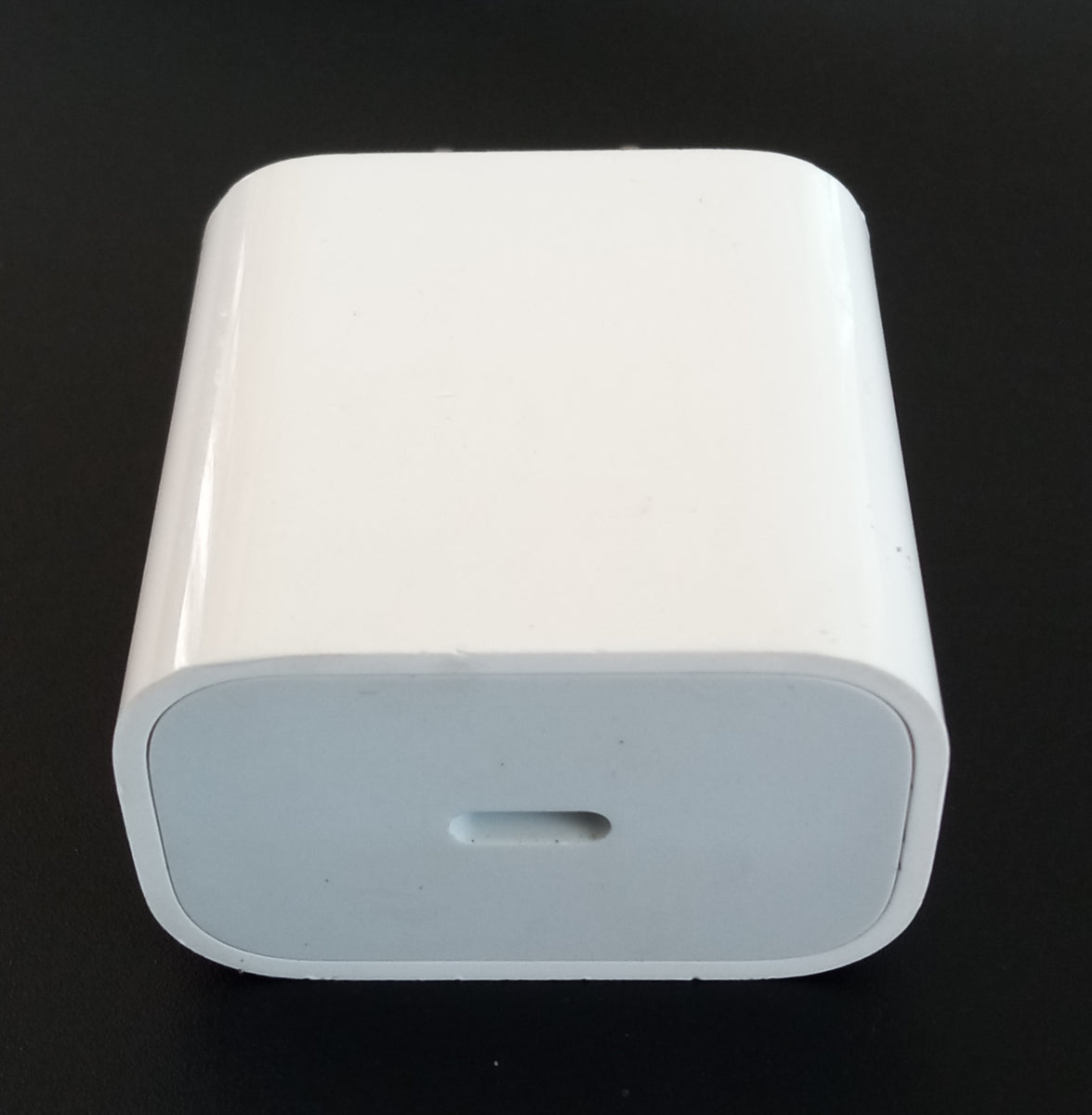 Apple 20W USB-C Power Adapter A2305 Genuine Grade A - One Year Warrant ...