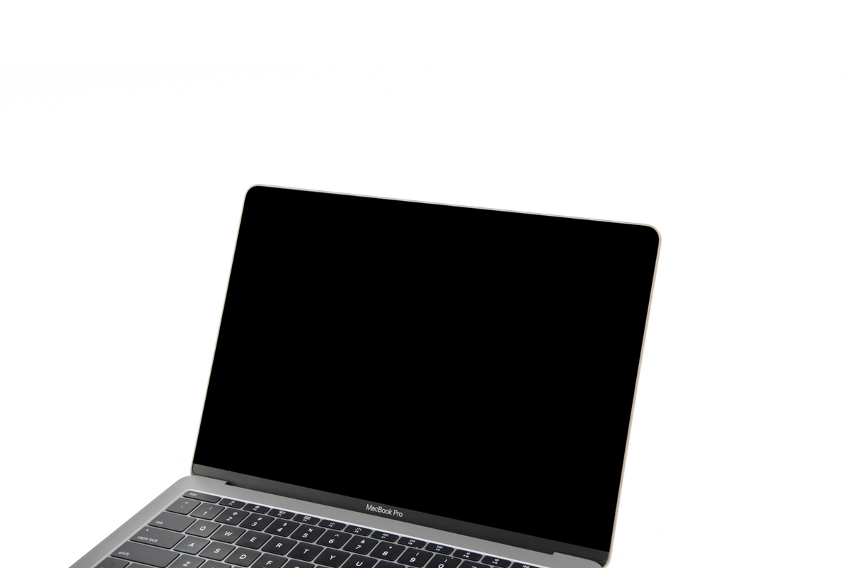 MacBook Pro 2017 | 13 inches | Intel Core i7 2.5 GHz Processor | 16 GB ...